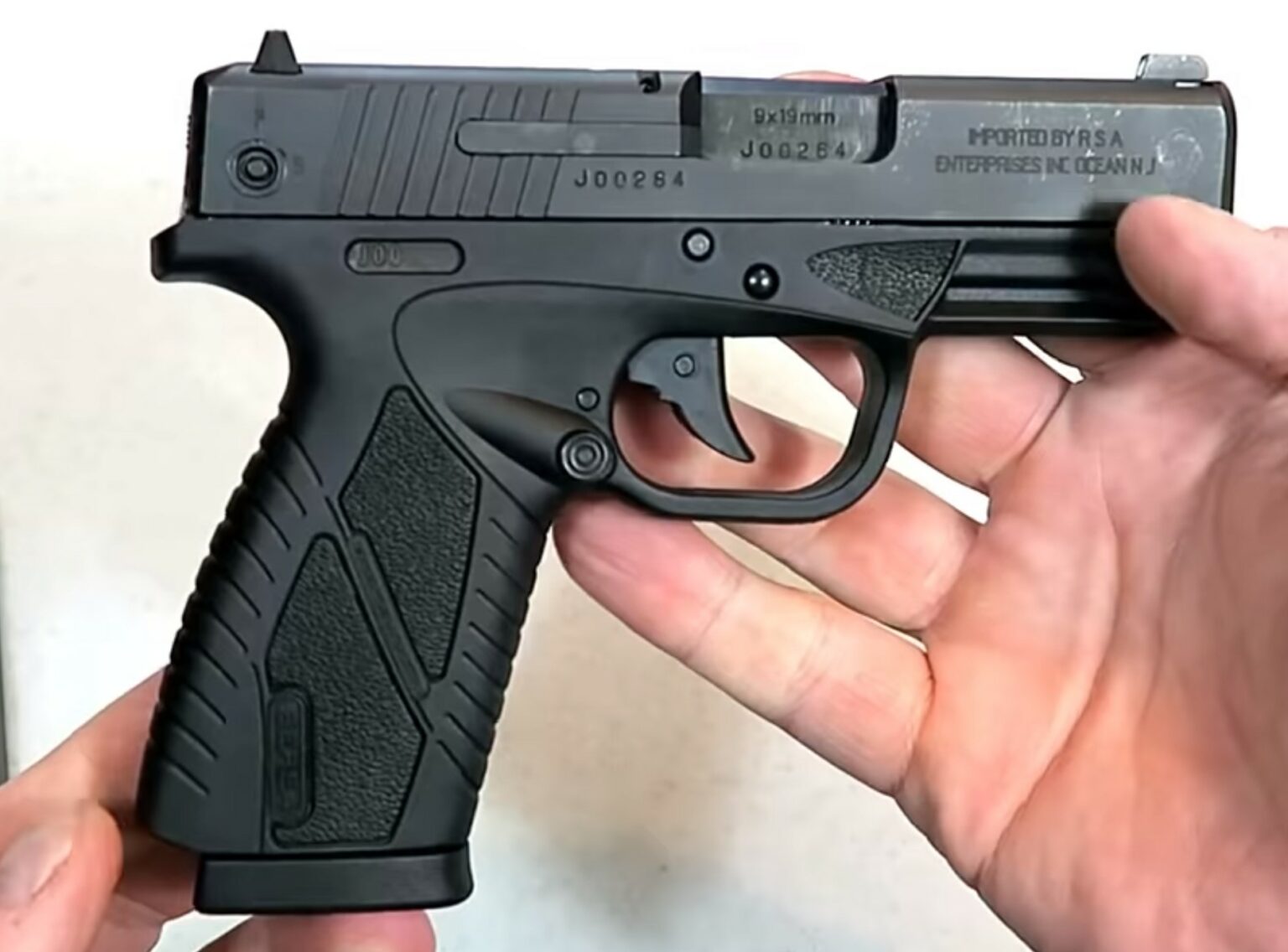 [FIREARM REVIEW] Bersa BP9CC (Bersa Polymer 9 Concealed Carry ...