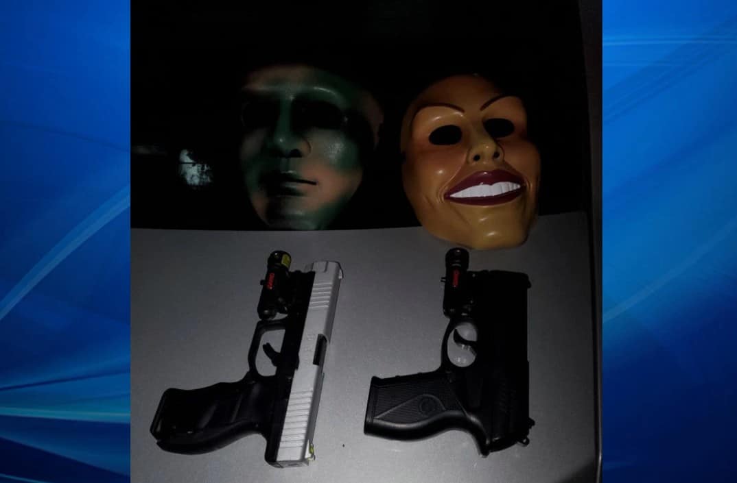 Three 10th Graders Thought It'd Be A Good Idea To Try To Rob Couple ...