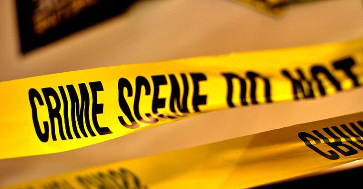 Report: Armed Robber Killed By Smoke Shop Employee | Concealed Nation